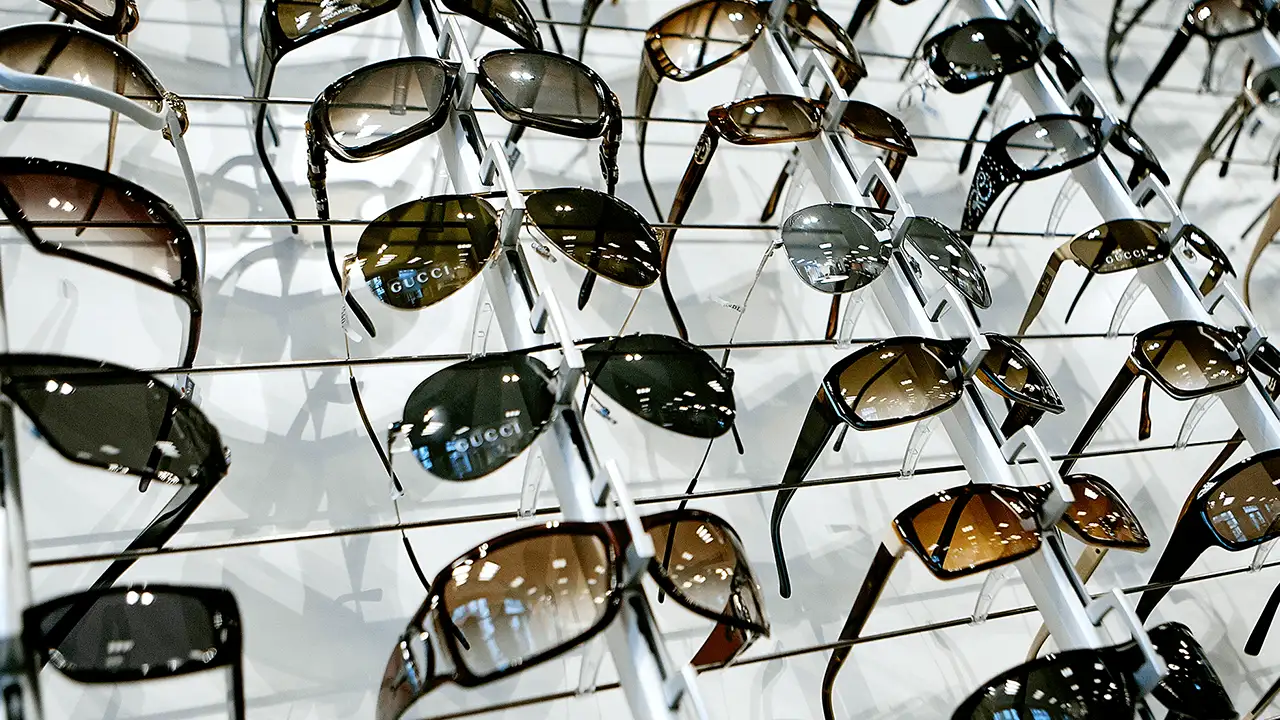 OECD: Trade in illegal counterfeit and pirated goods continues to pose ...